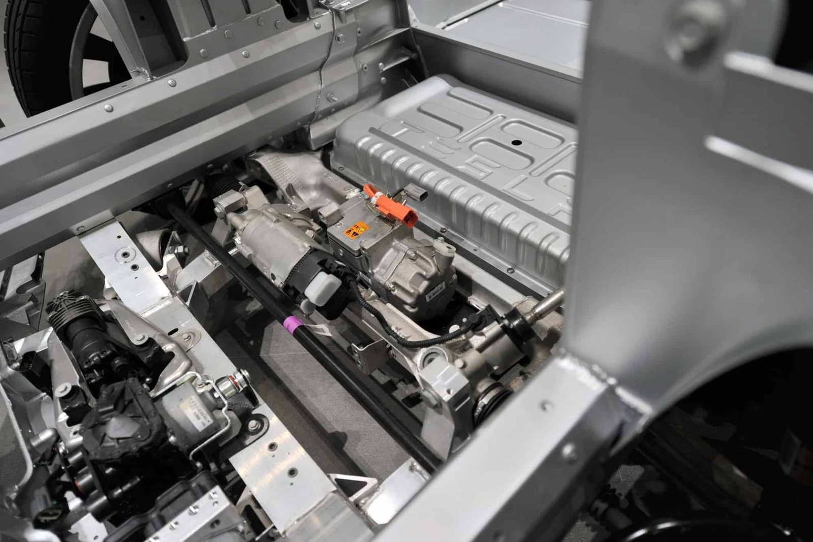 How Many Moving Parts Does a Tesla Have? - Green Car Future