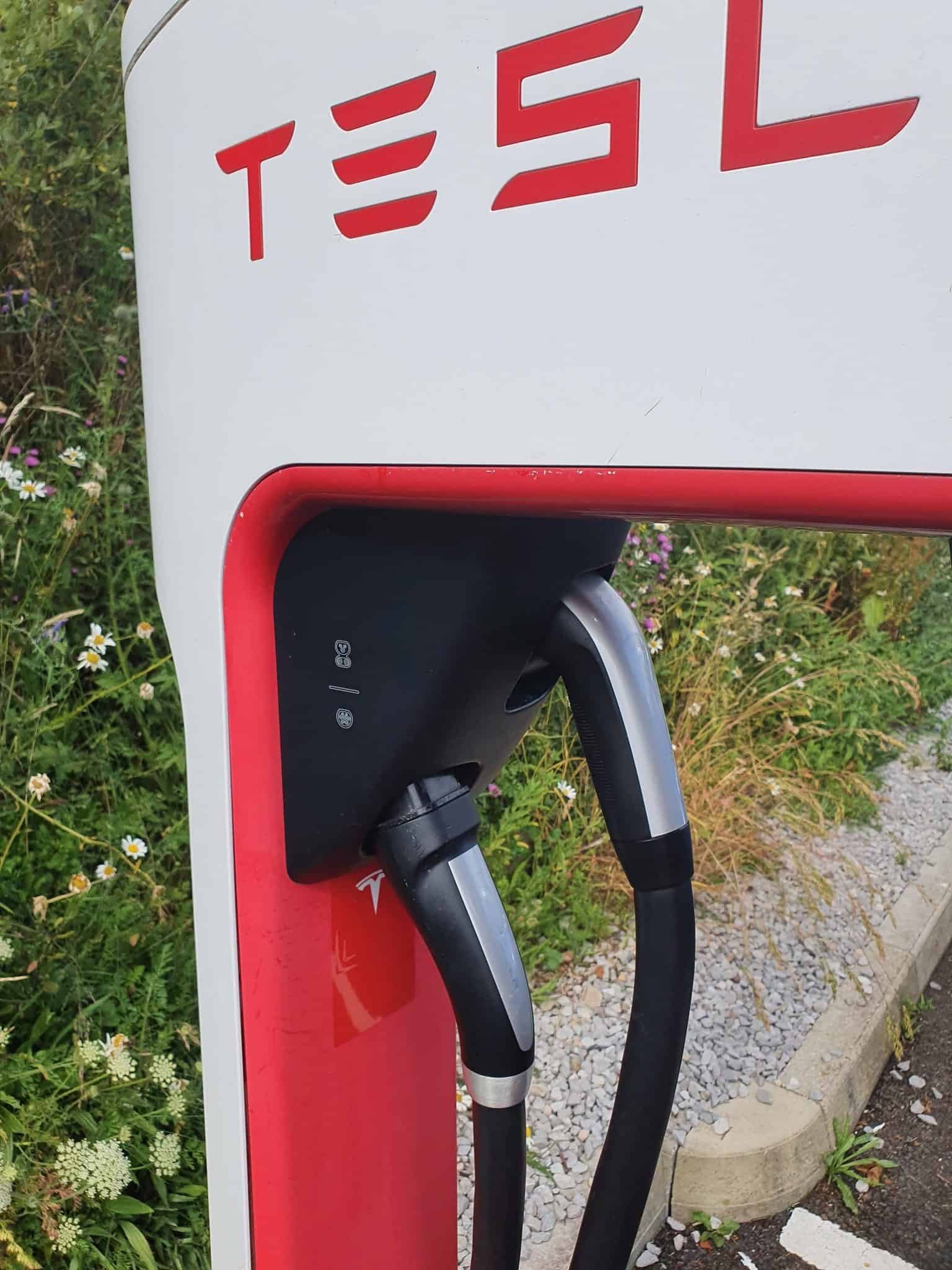 How Often Should I Charge My Tesla to 100 Percent? - Green Car Future