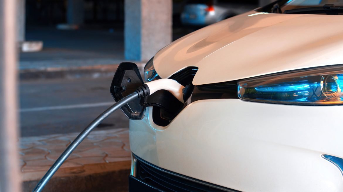 Zoe Saying Battery Charging Impossible: 7 Fixes To Try - Green Car Future